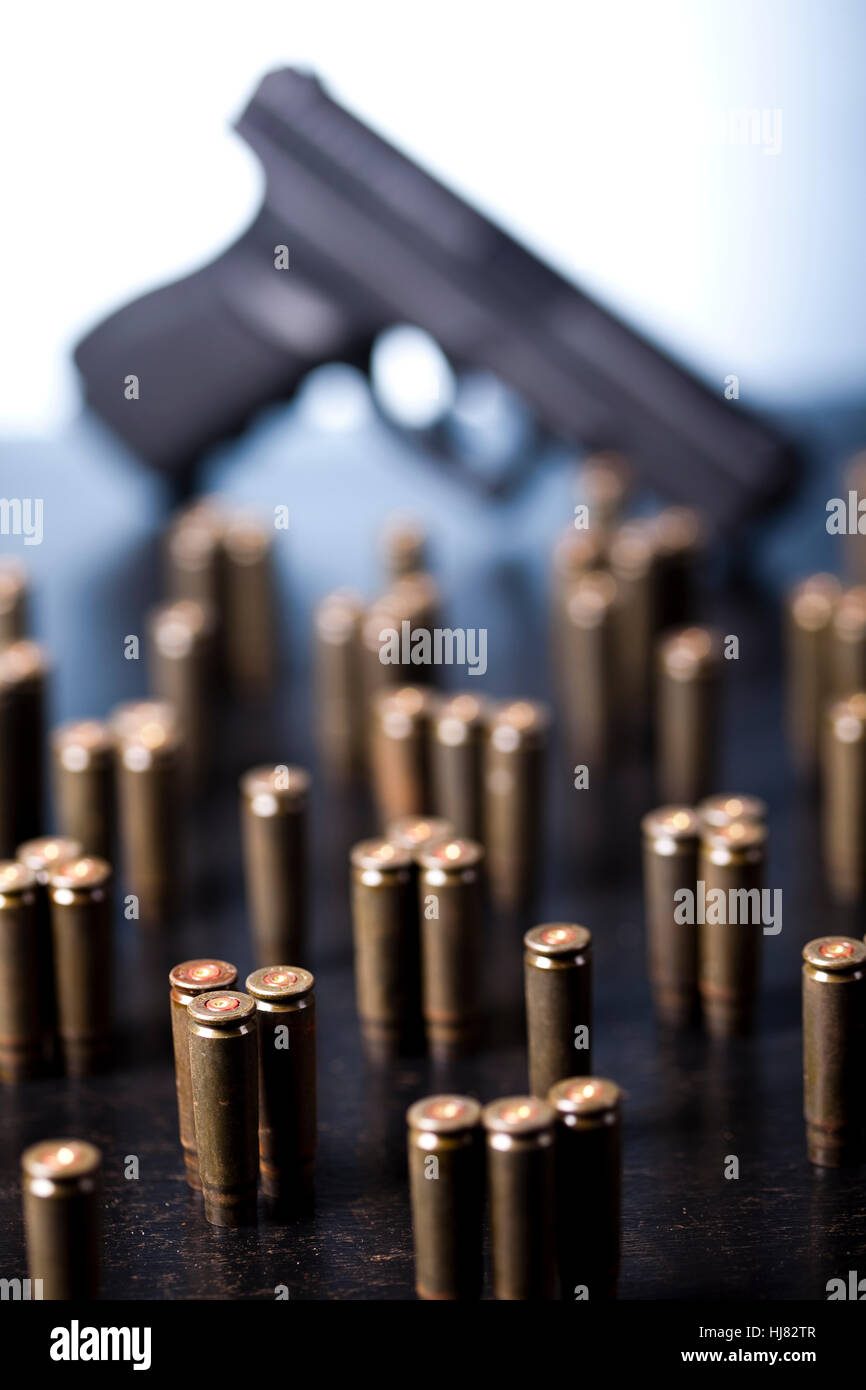 Magazin, Pistole, Arm, Waffe, Munition, Militär, Pistole, Waffe, Ziel ...