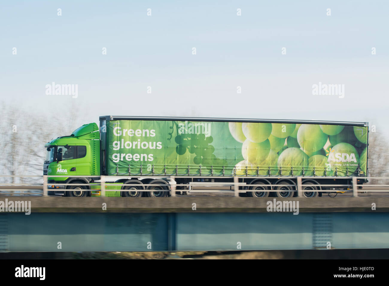 ASDA LKW Werbung Obst und Gemüse - "grünen herrlich grünen ...