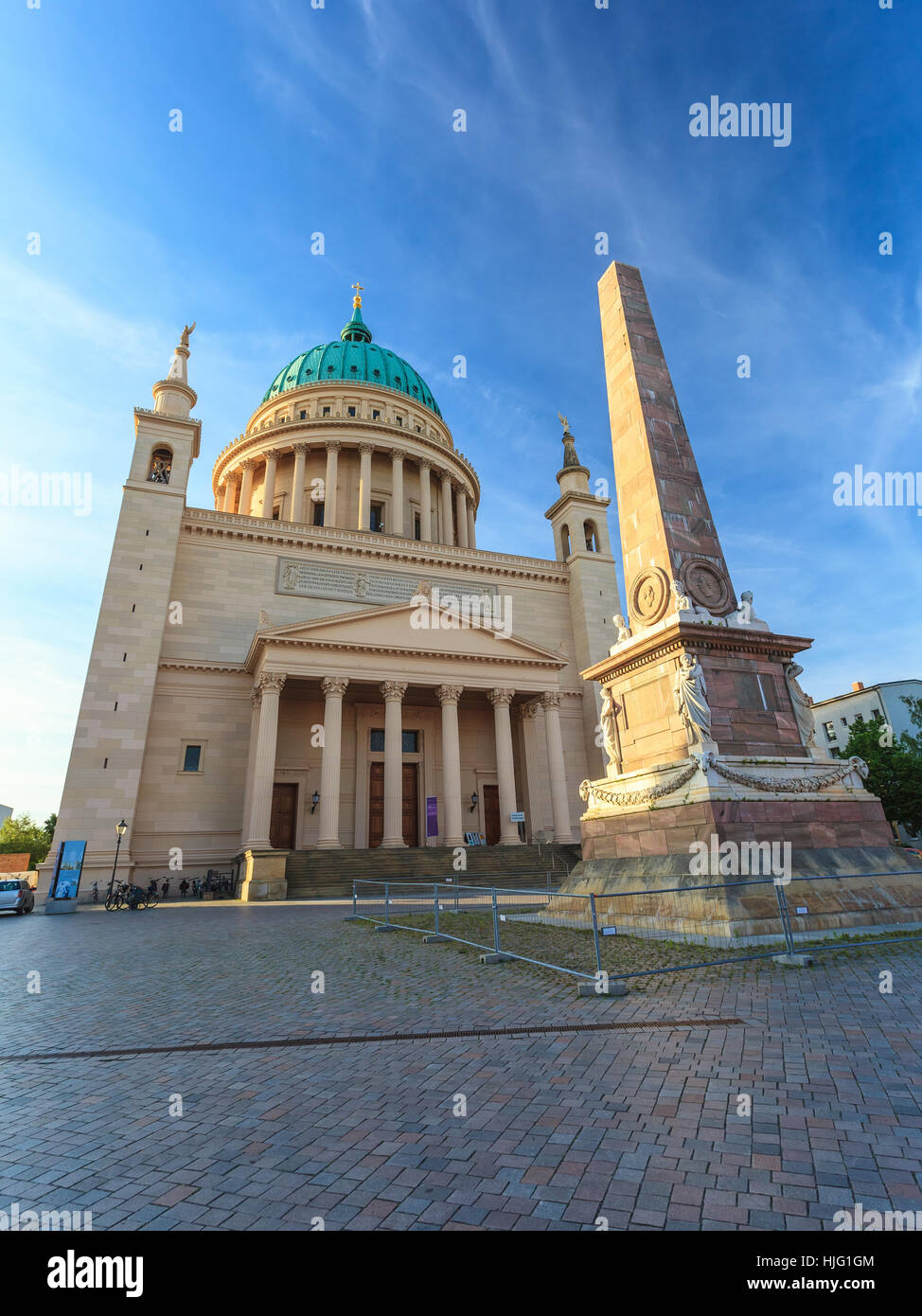 Nikolai Kirche Stockfotos und -bilder Kaufen - Alamy