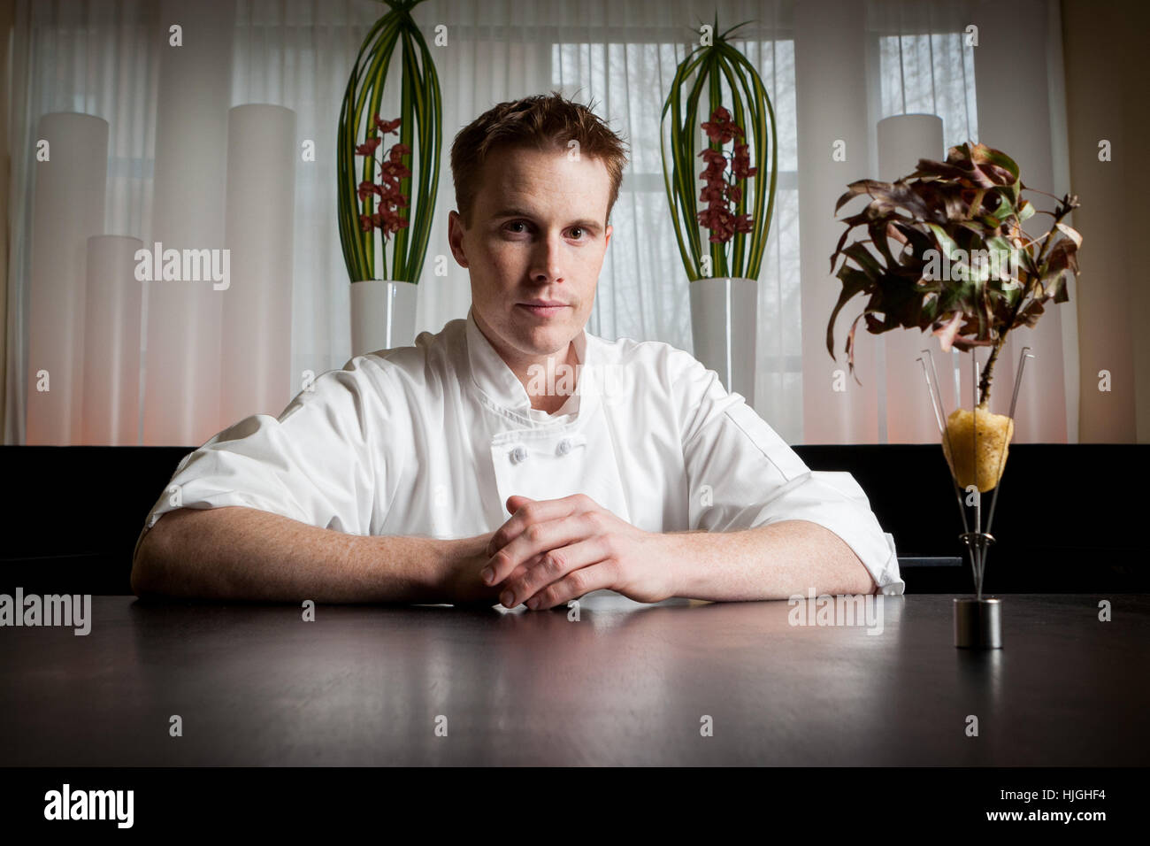 Chef Grant Achatz in seinem Restaurant Alinea in Chicago, Illinois Stockfotografie - Alamy
