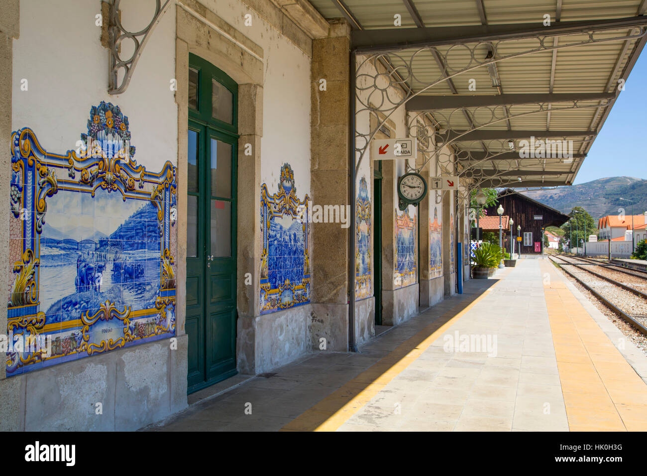 Pinhao railway station -Fotos und -Bildmaterial in hoher Auflösung – Alamy