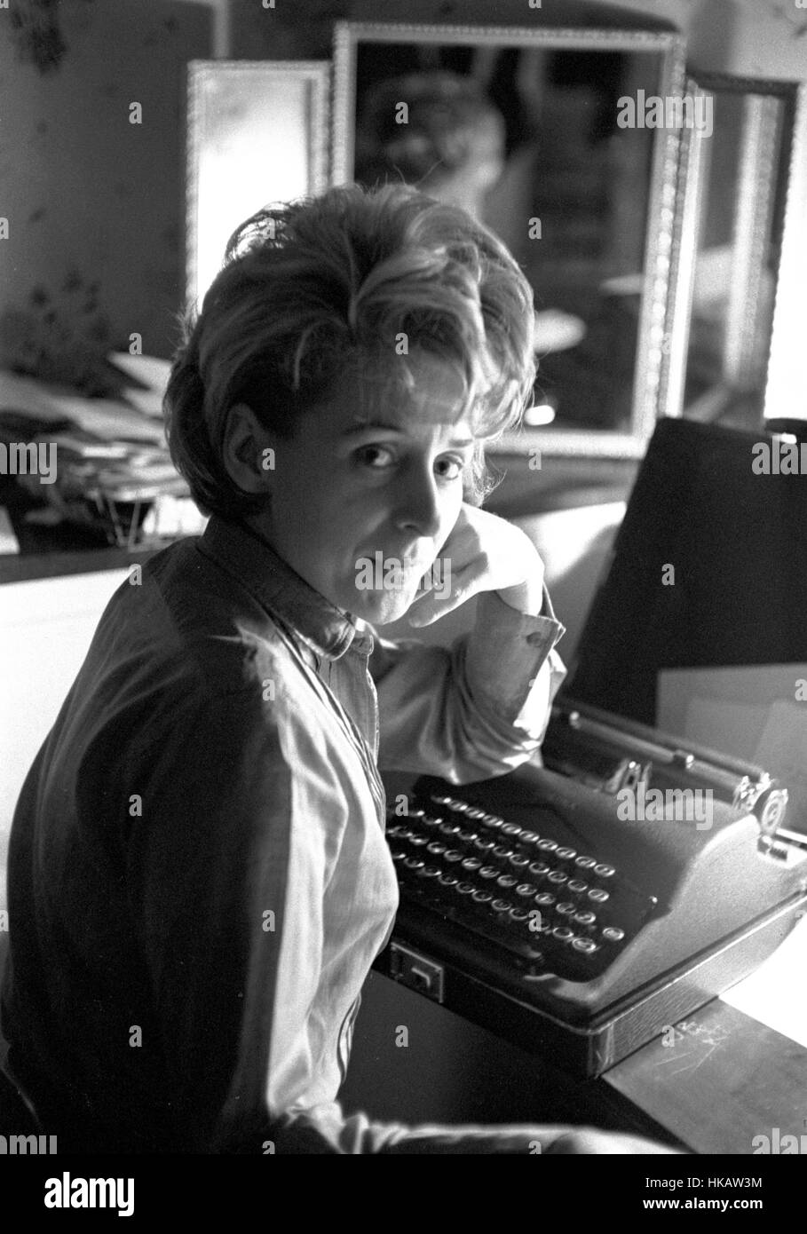 Tony benn und frau -Fotos und -Bildmaterial in hoher Auflösung – Alamy