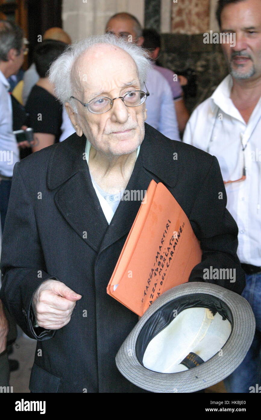 Istituto italiano per gli studi filosofici -Fotos und -Bildmaterial in ...