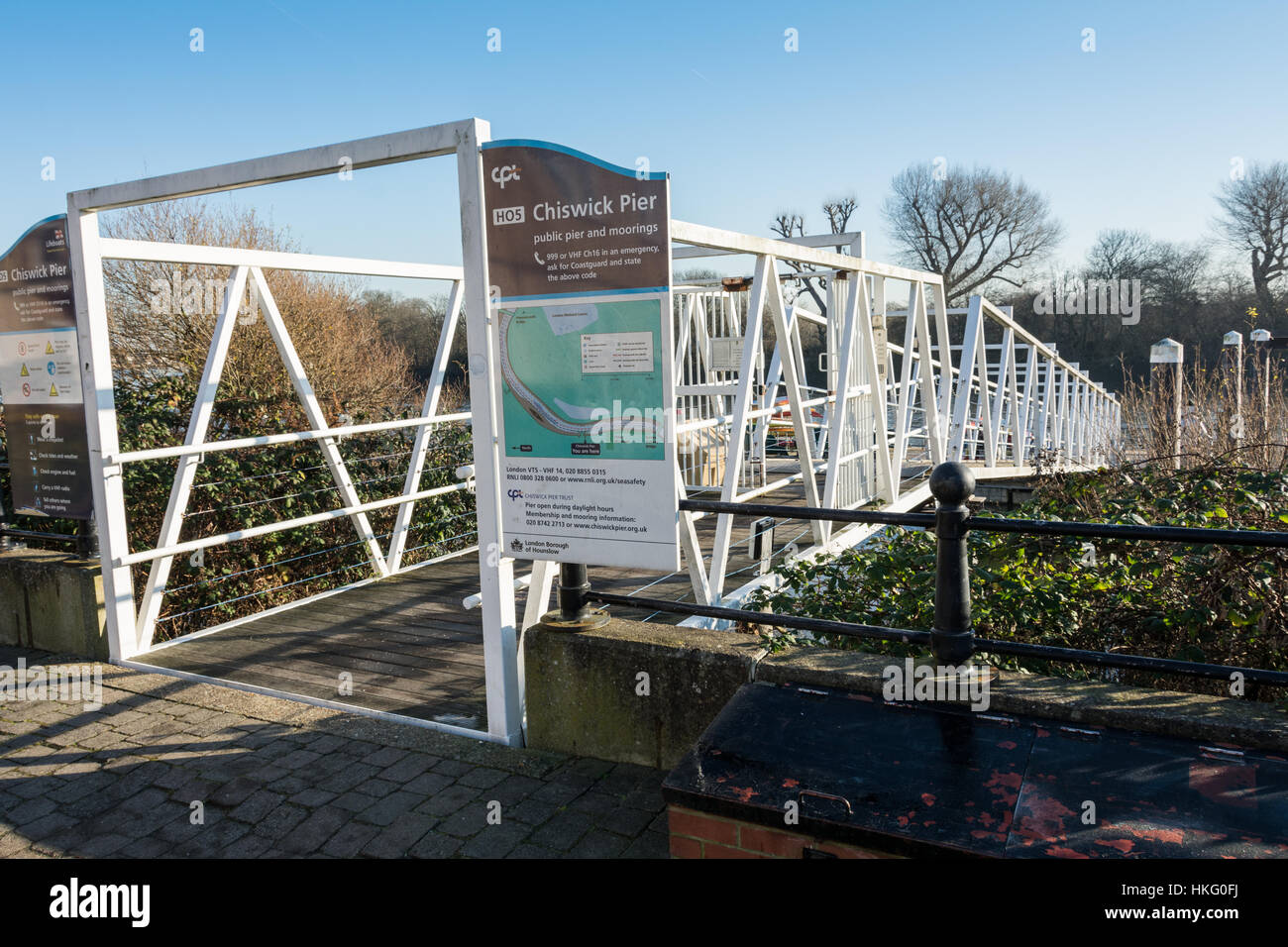 Chiswick Pier Stockfotos und -bilder Kaufen - Alamy