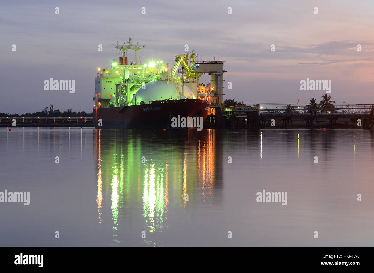 Lng tanker -Fotos und -Bildmaterial in hoher Auflösung – Alamy