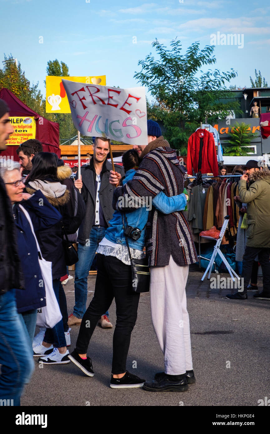 Mauerpark markt berlin -Fotos und -Bildmaterial in hoher Auflösung – Alamy