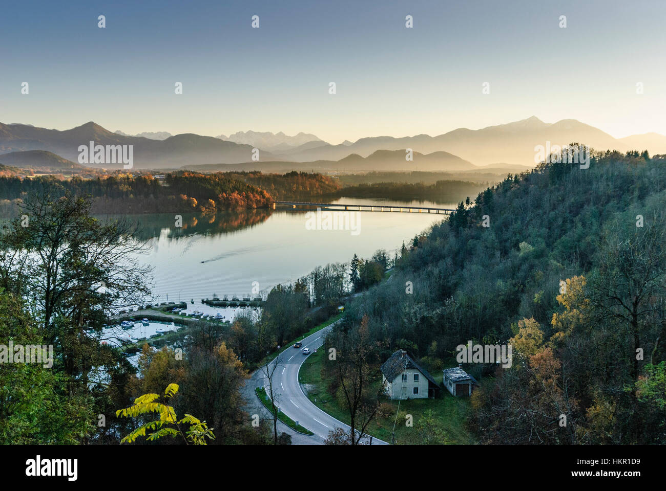 Völkermarkter stausee aus dem drau -Fotos und -Bildmaterial in hoher ...