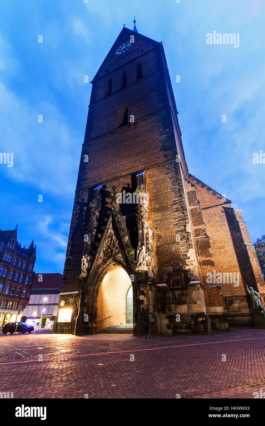Marktkirche in Hannover in der Nacht. Hannover, Niedersachsen ...