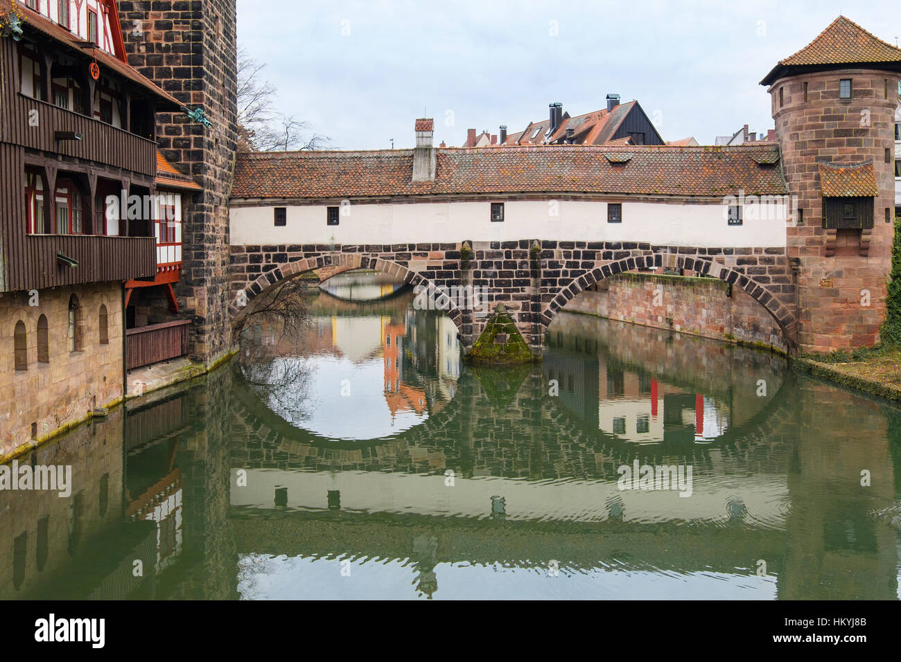 Mittelalterliche brücke nürnberg -Fotos und -Bildmaterial in hoher ...