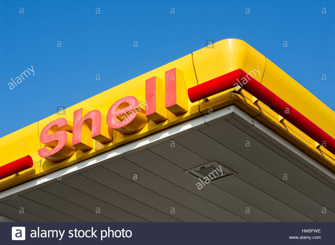 Shell Gas Zeichen Stockfotos und -bilder Kaufen - Alamy