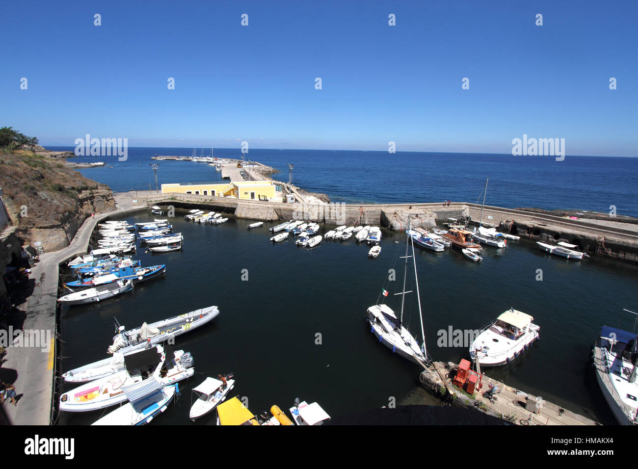 Ventotene Island Stockfotos & Ventotene Island Bilder - Alamy