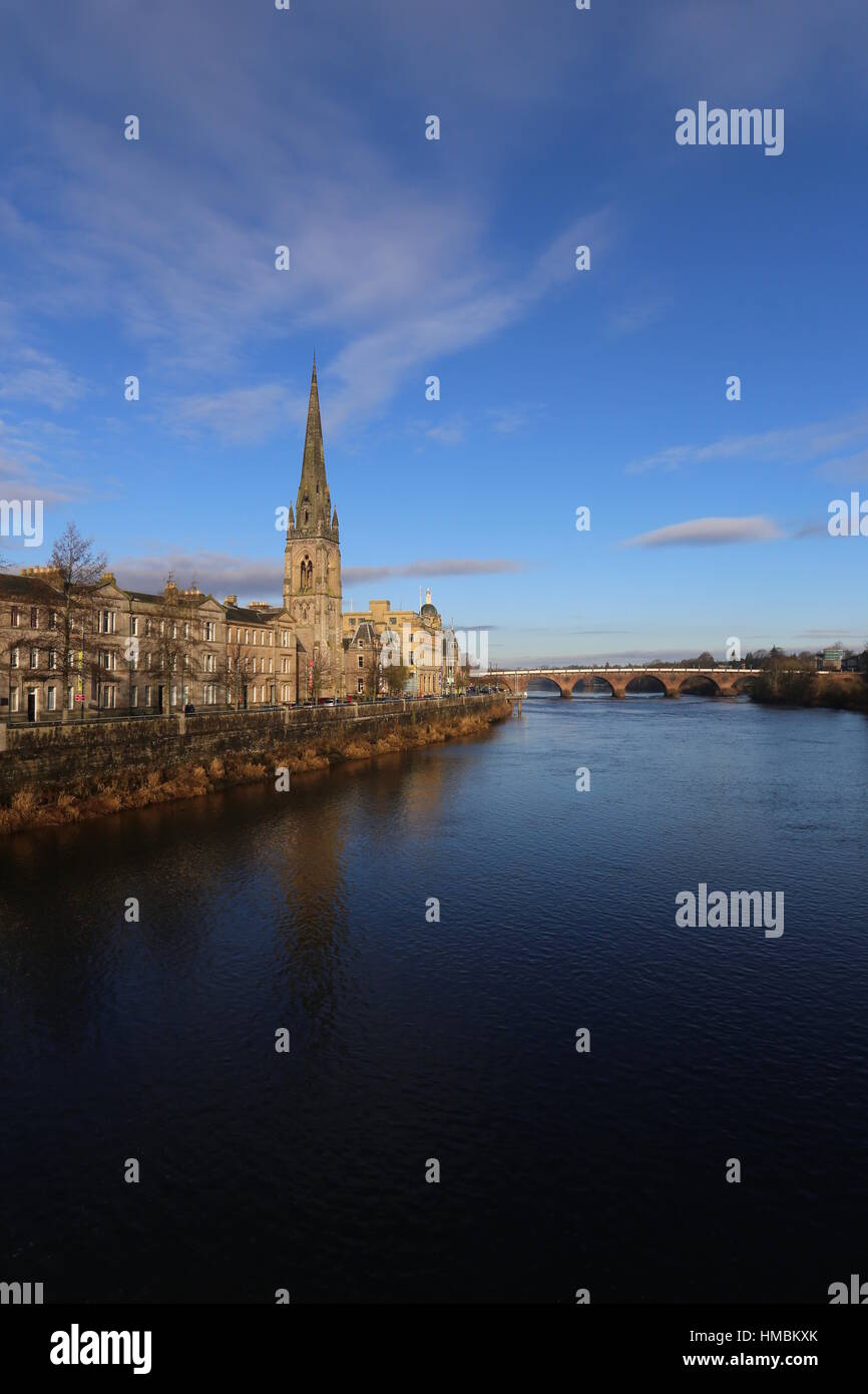 Perth Skyline Scotland Stockfotos und -bilder Kaufen - Alamy