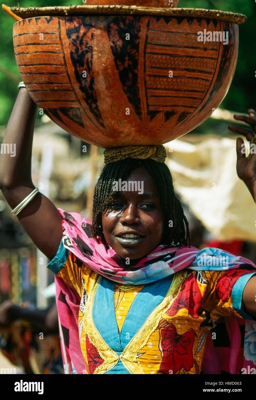 Kapsiki leute -Fotos und -Bildmaterial in hoher Auflösung – Alamy