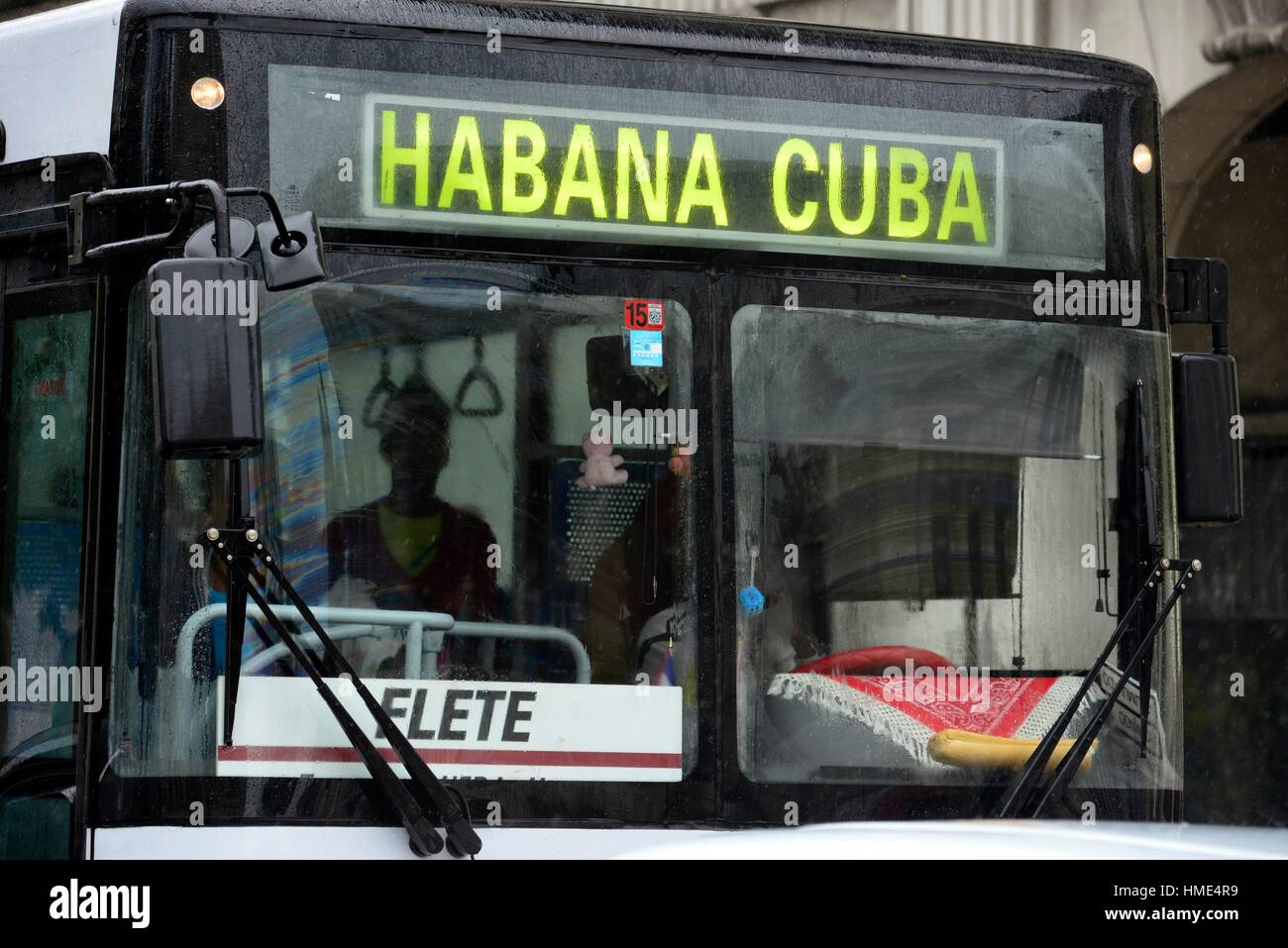 Public bus -Fotos und -Bildmaterial in hoher Auflösung – Alamy