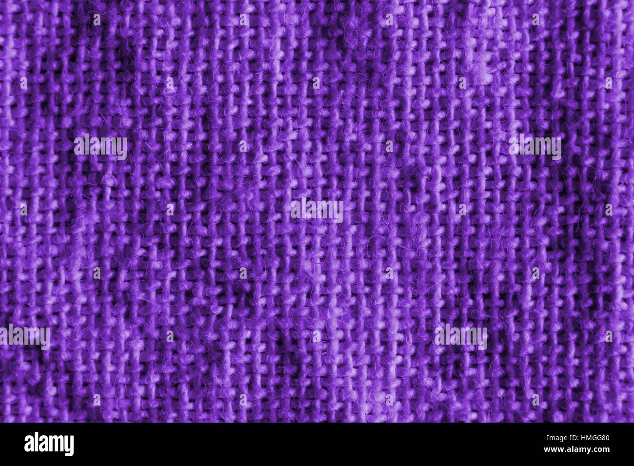 Grob gewebte Baumwolle Stoff Stoff lila Farbe Stockfotografie - Alamy