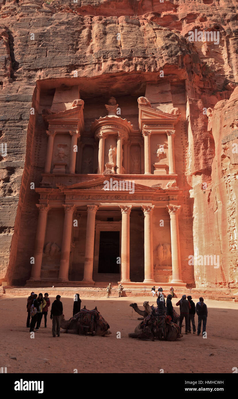 Khazne Al Firaun Stockfotos und -bilder Kaufen - Alamy
