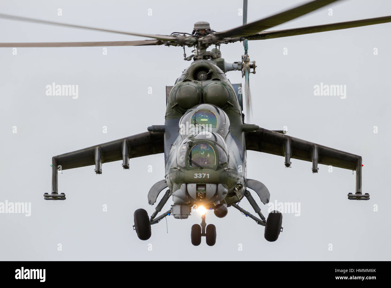 Hubschrauber der tschechischen luftwaffe -Fotos und -Bildmaterial in ...