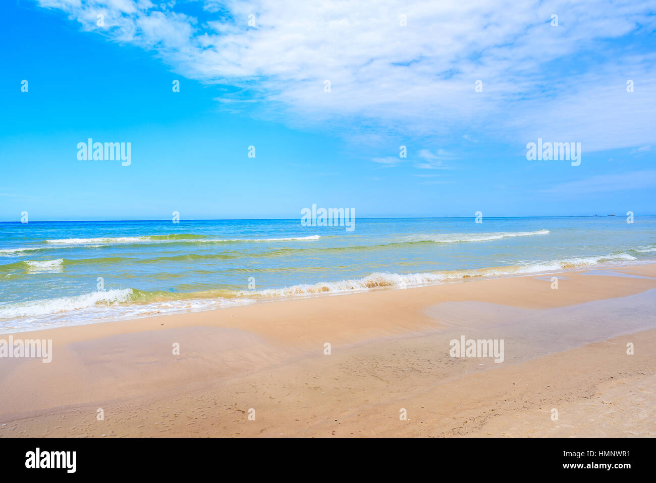 Weißer Sand und schönen Meer am Strand von Leba, Ostsee, Polen ...