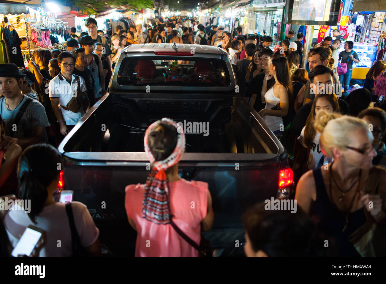 Chatuchak nachtmarkt -Fotos und -Bildmaterial in hoher Auflösung – Alamy
