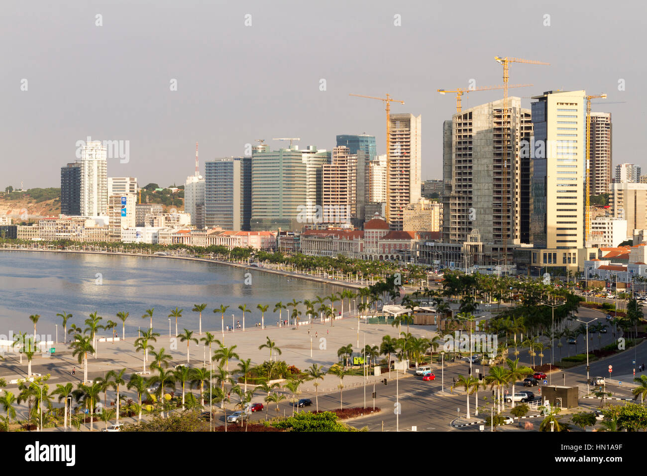 Luanda Zentrum Stockfotos und -bilder Kaufen - Alamy