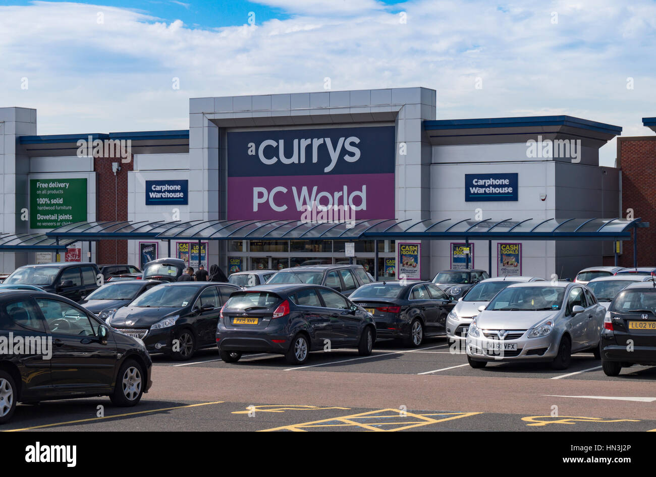 Currys pc world shop -Fotos und -Bildmaterial in hoher Auflösung – Alamy