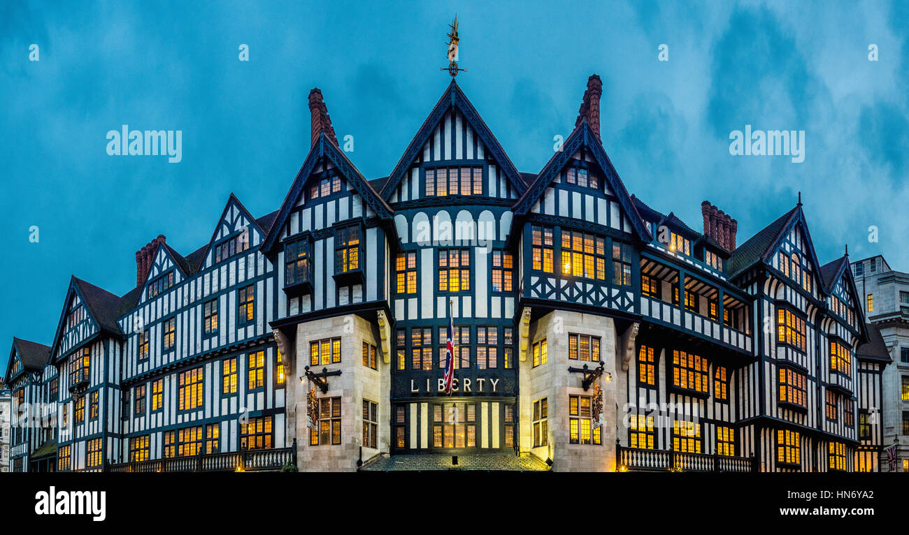 Liberty store london -Fotos und -Bildmaterial in hoher Auflösung – Alamy