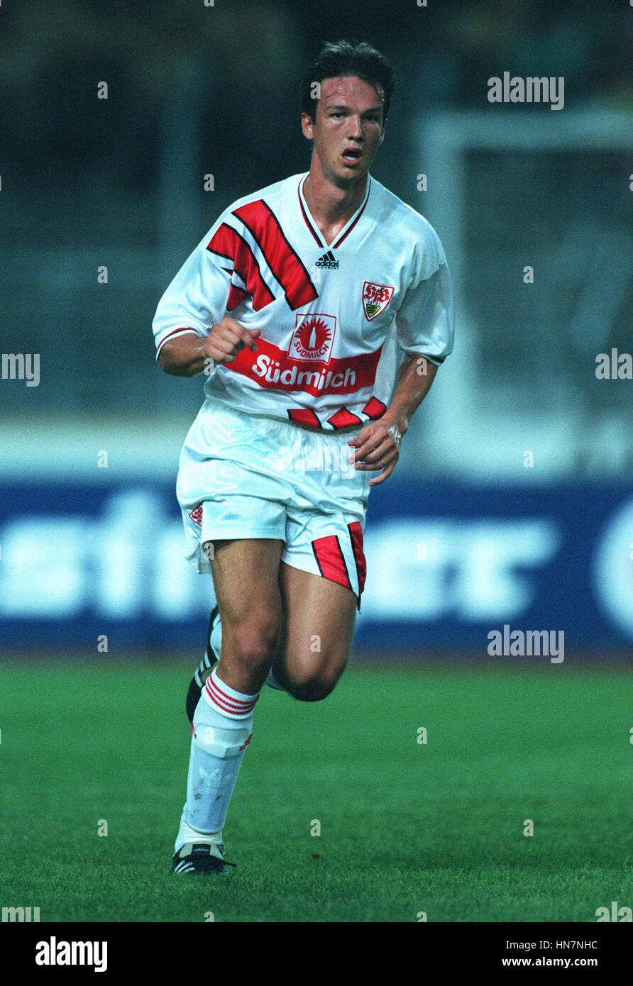 Fredi bobic -Fotos und -Bildmaterial in hoher Auflösung – Alamy