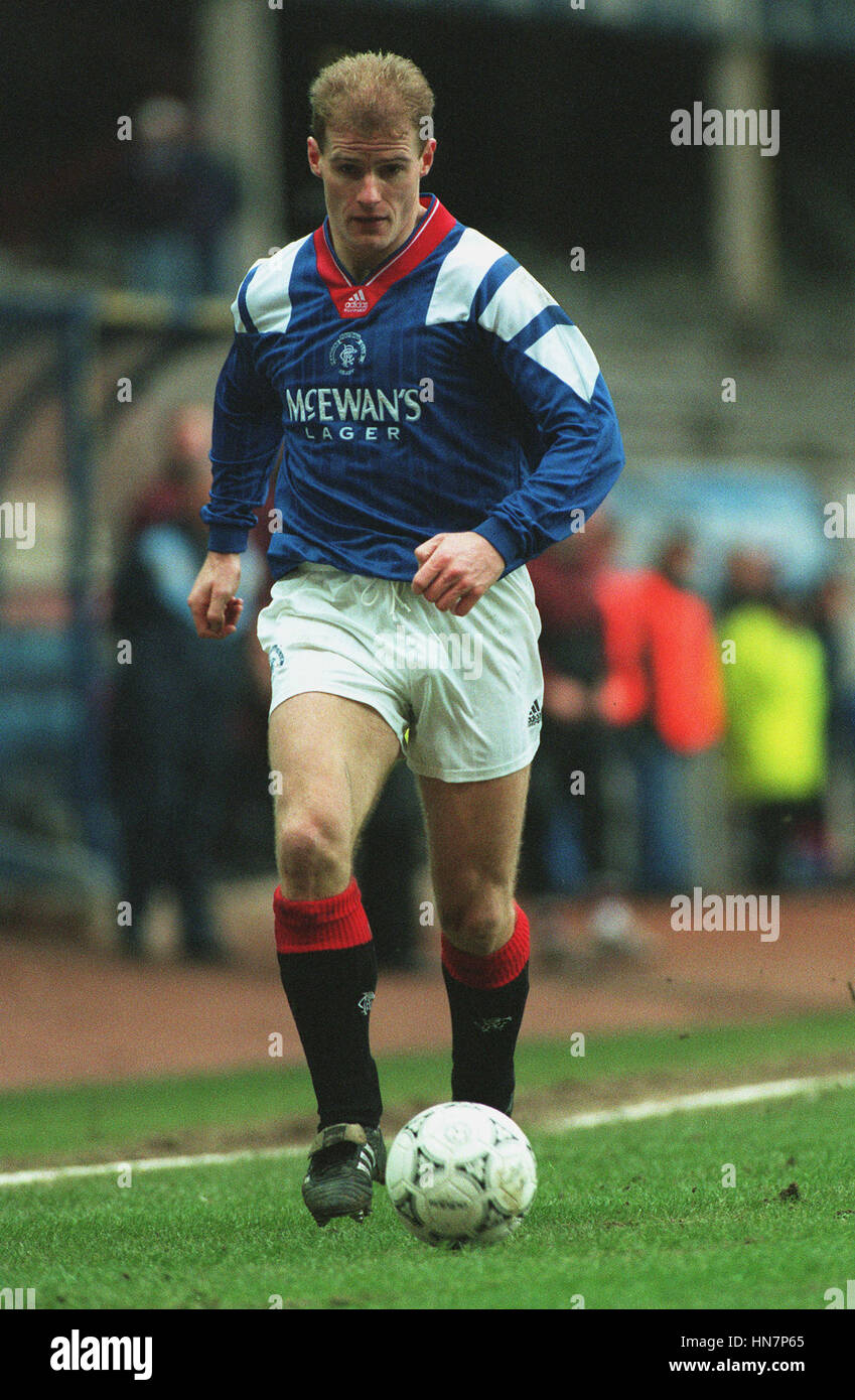 GORDON DURIE GLASGOW RANGERS FC 16. März 1994 Stockfotografie - Alamy