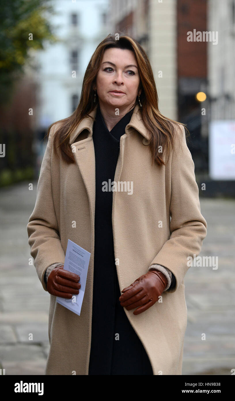 Fernsehmoderatorin suzi perry -Fotos und -Bildmaterial in hoher ...