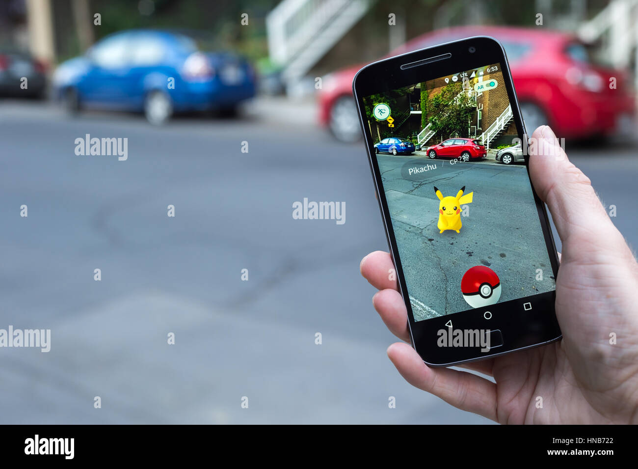 Pokemon gehen pokeball -Fotos und -Bildmaterial in hoher Auflösung – Alamy