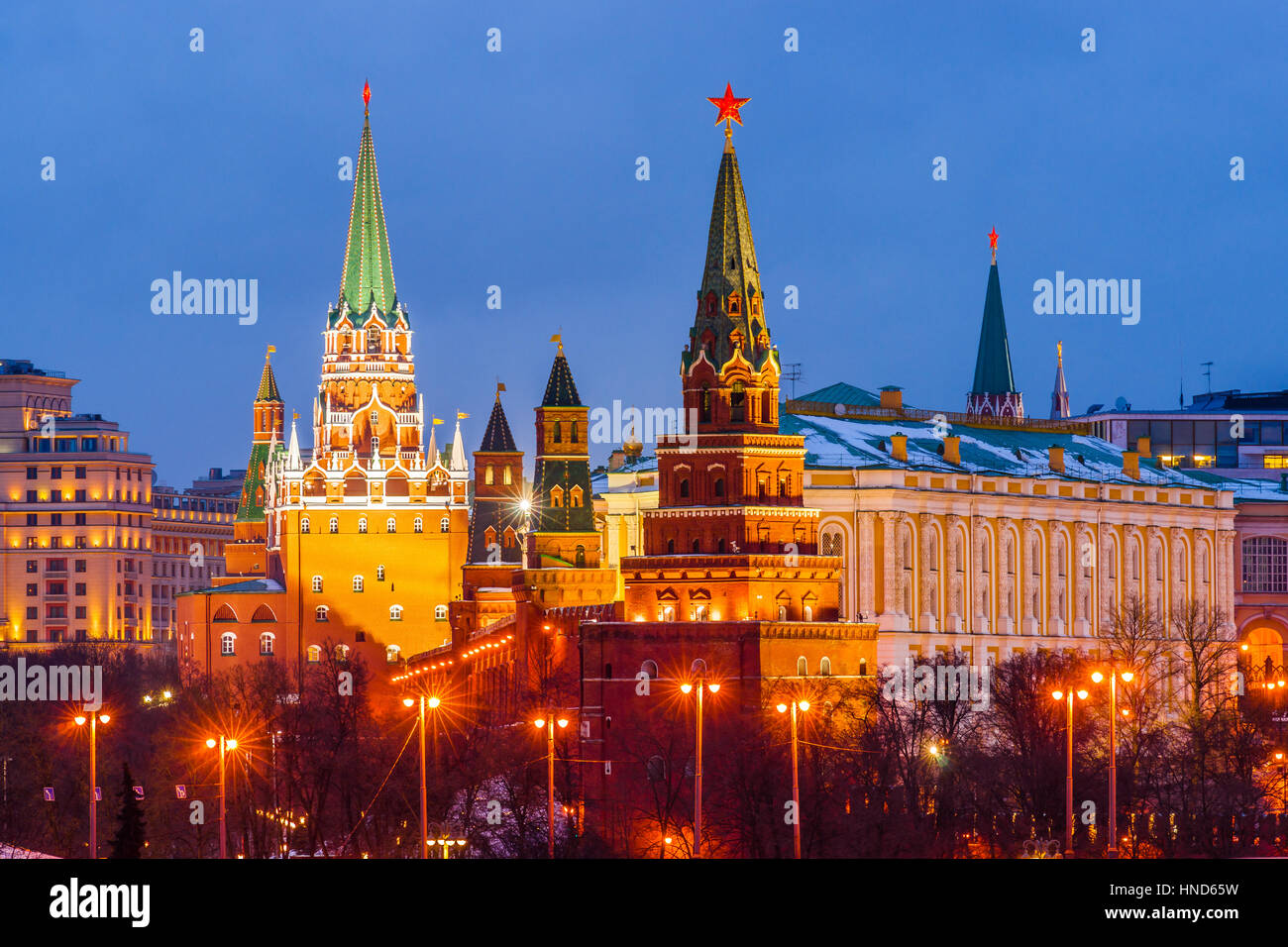 Borovitskaya kreml waffenturm -Fotos und -Bildmaterial in hoher ...