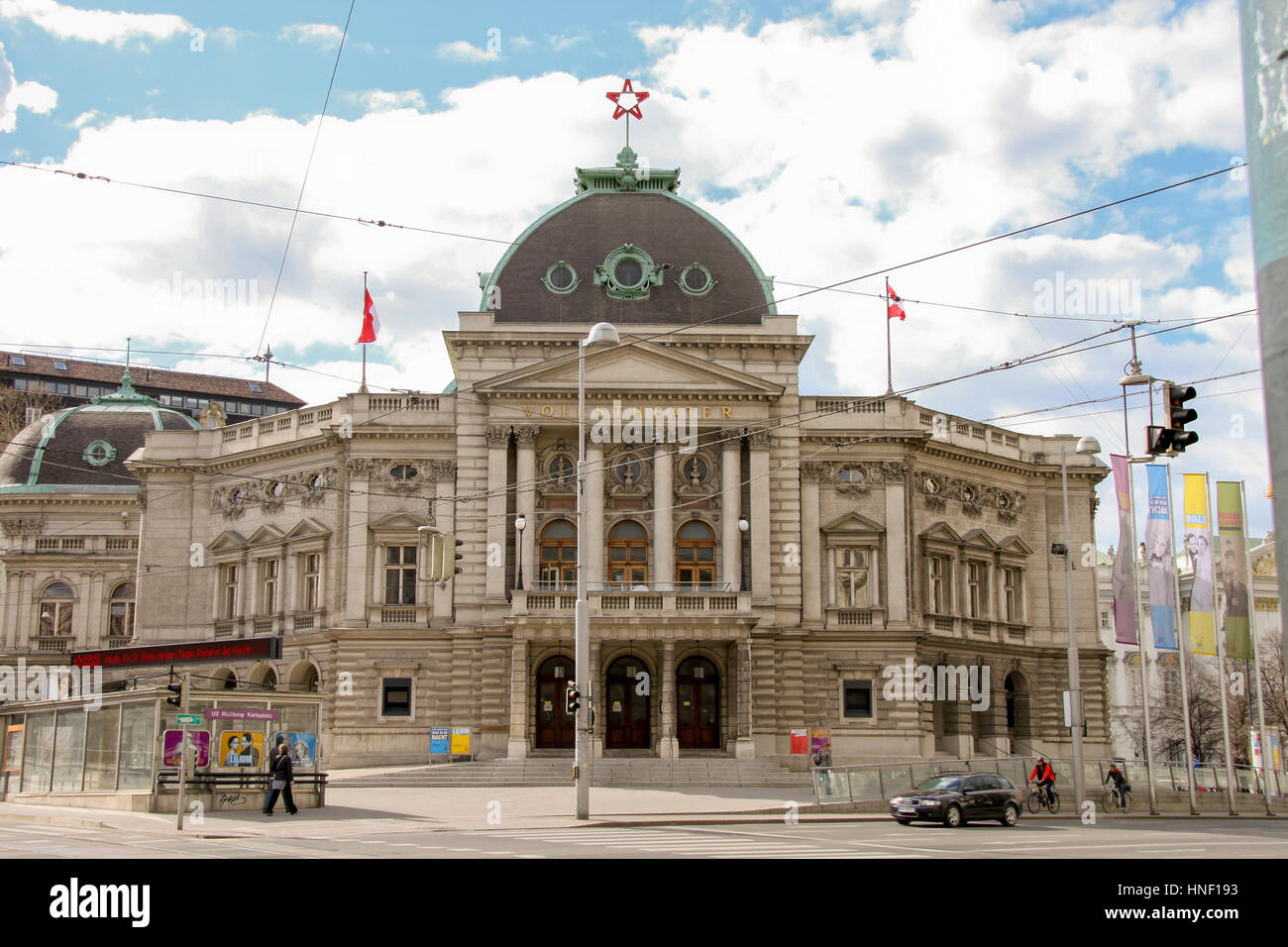 Volkstheater wien -Fotos und -Bildmaterial in hoher Auflösung – Alamy