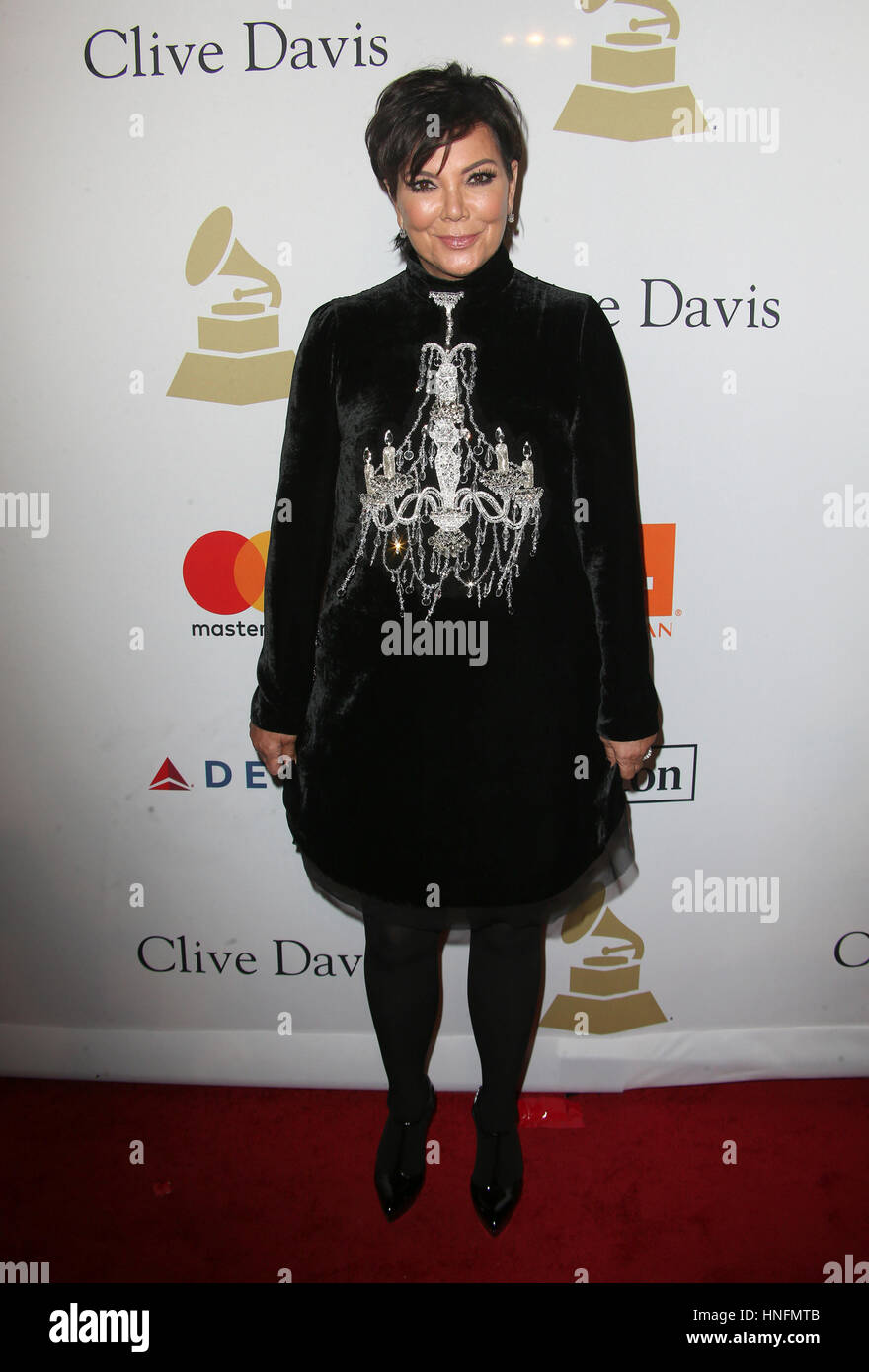 Beverly Hills, CA - Februar 11: Kris Jenner, Pre-GRAMMY-Gala und Gruß ...