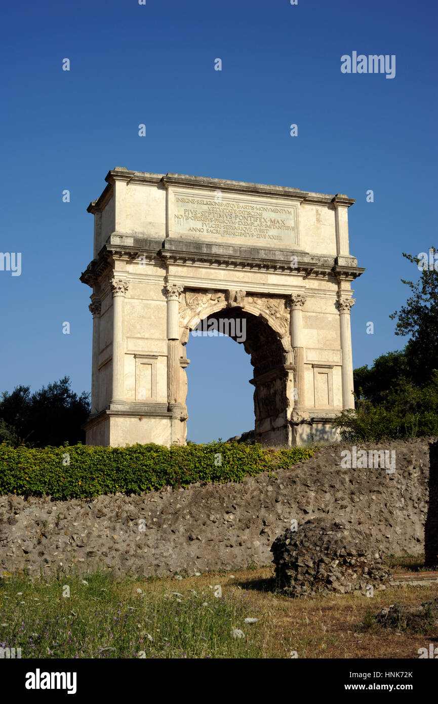 Titus triumphbogen -Fotos und -Bildmaterial in hoher Auflösung – Alamy