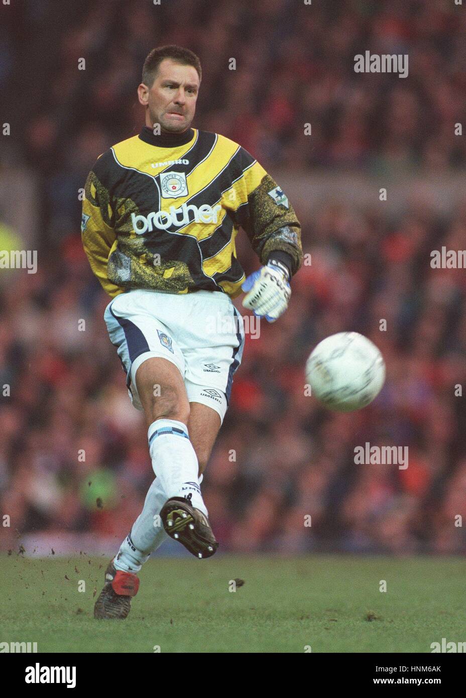 EIKE IMMEL MANCHESTER CITY FC 20. Februar 1996 Stockfotografie - Alamy