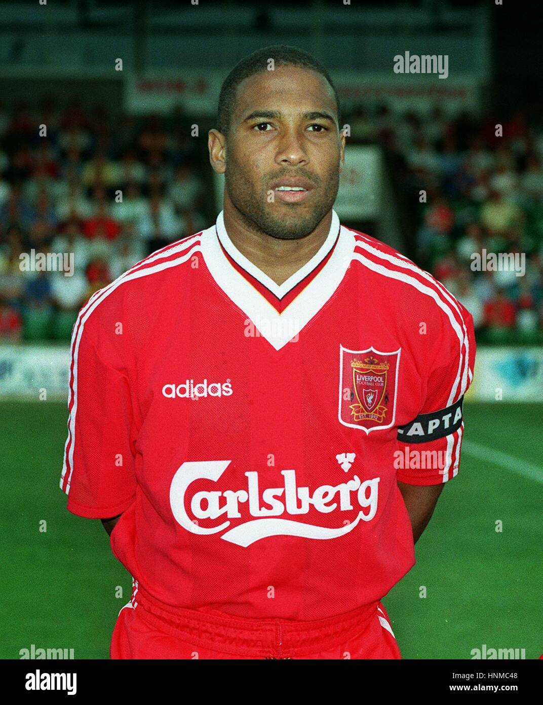 John barnes -Fotos und -Bildmaterial in hoher Auflösung – Alamy