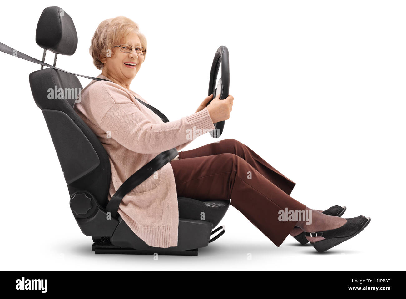 Frau sitzt am lenkrad -Fotos und -Bildmaterial in hoher Auflösung – Alamy