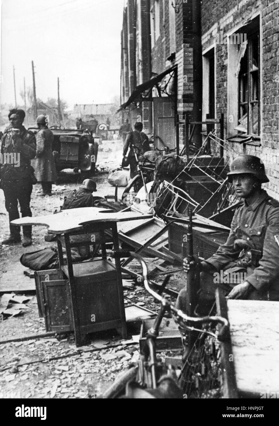 1942 deutsche wehrmacht stalingrad -Fotos und -Bildmaterial in hoher ...