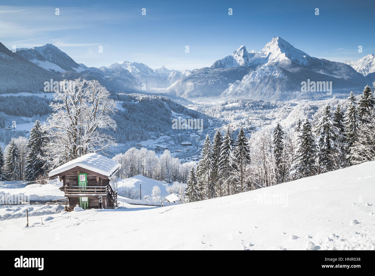 Bayerischer wald bauernhaus -Fotos und -Bildmaterial in hoher Auflösung – Alamy