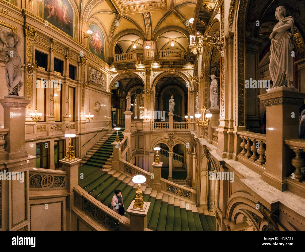 Wiener staatsoper -Fotos und -Bildmaterial in hoher Auflösung – Alamy