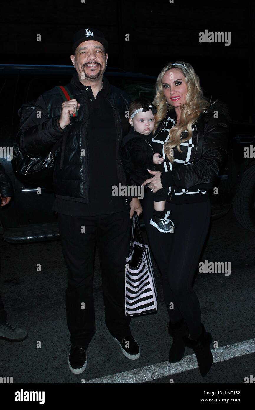 New York, NY, USA. 15. Februar 2017. Coco Austin, Chanel Nicole Marrow ...