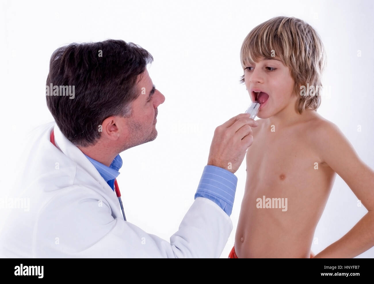 Rachen mandeln -Fotos und -Bildmaterial in hoher Auflösung – Alamy