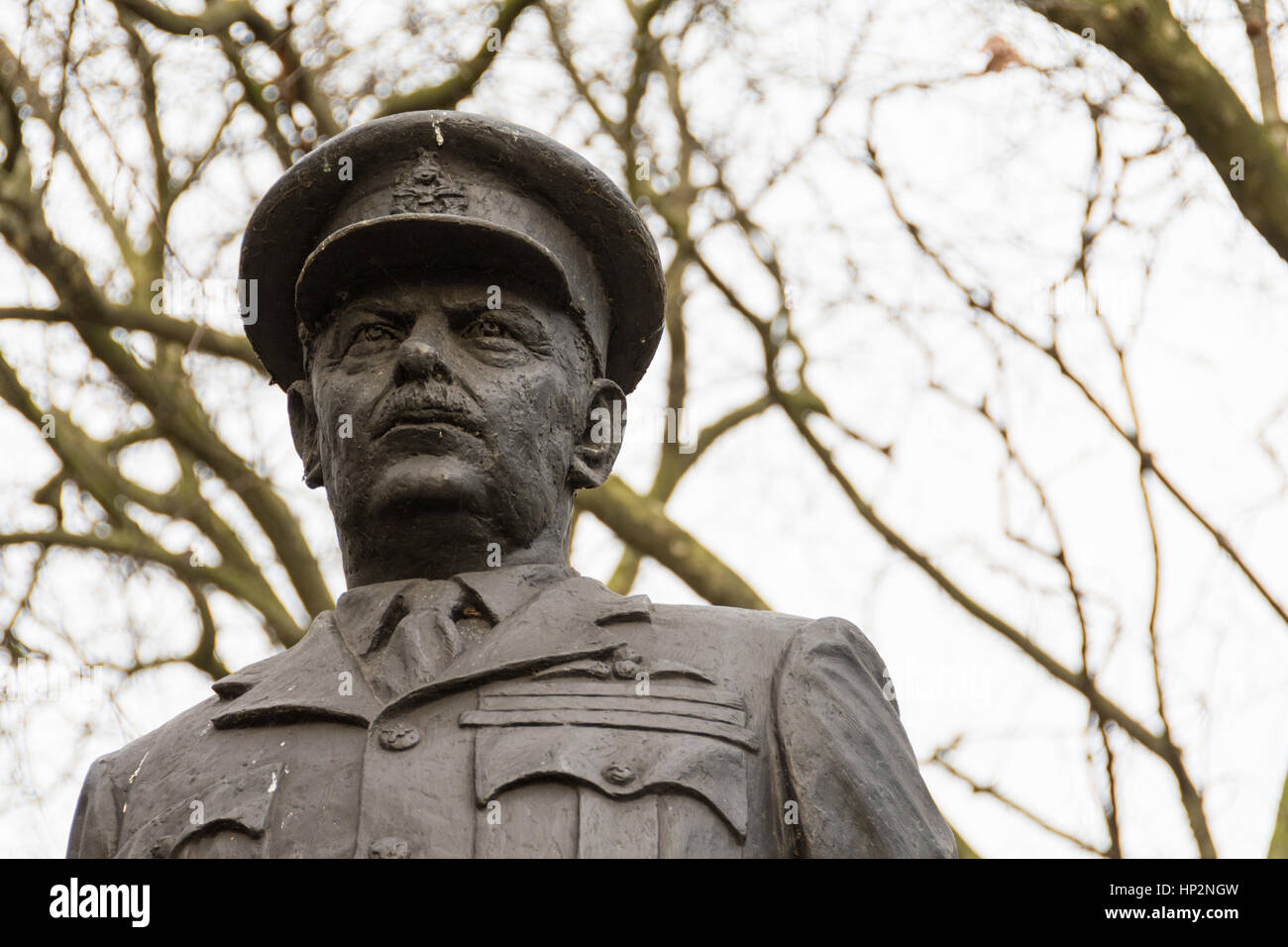 Statue bomber harris -Fotos und -Bildmaterial in hoher Auflösung – Alamy