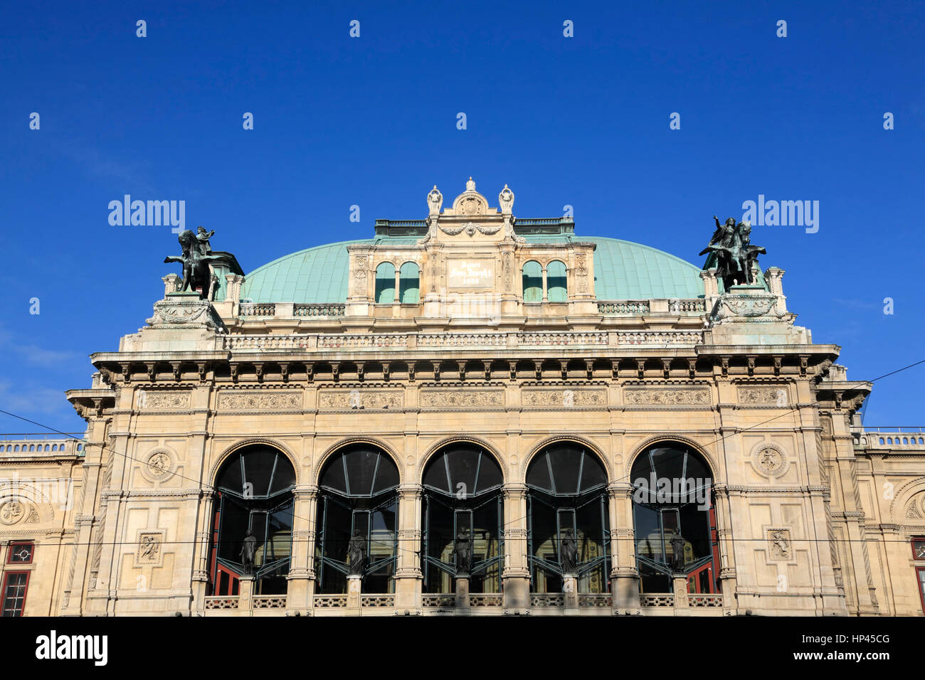Wiener opernhaus -Fotos und -Bildmaterial in hoher Auflösung – Alamy