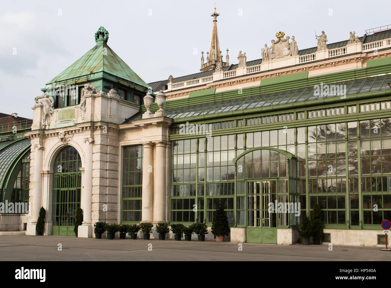 Palmenhaus im burggarten -Fotos und -Bildmaterial in hoher Auflösung ...