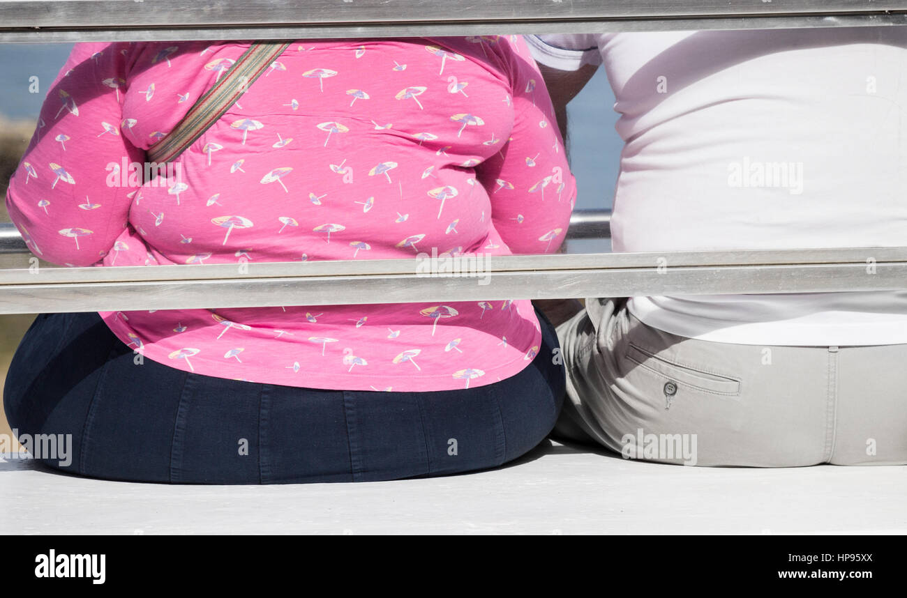 Weibliche fettleibigkeit -Fotos und -Bildmaterial in hoher Auflösung ...