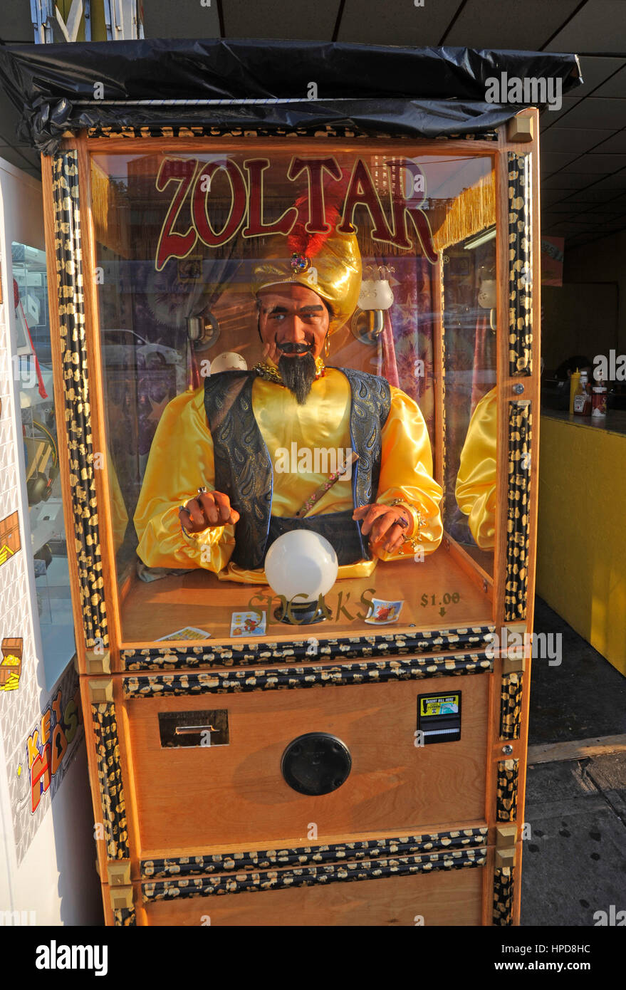 Big the movie zoltar -Fotos und -Bildmaterial in hoher Auflösung – Alamy