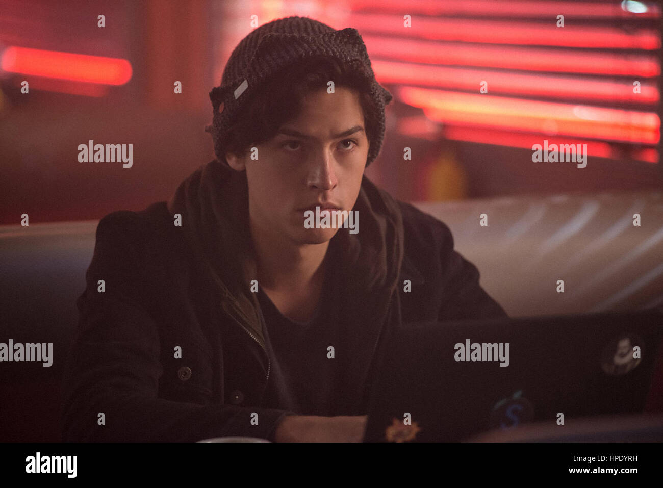 RIVERDALE, Cole Sprouse in 'Chapter Two: A Touch of Evil', (Staffel 1 ...