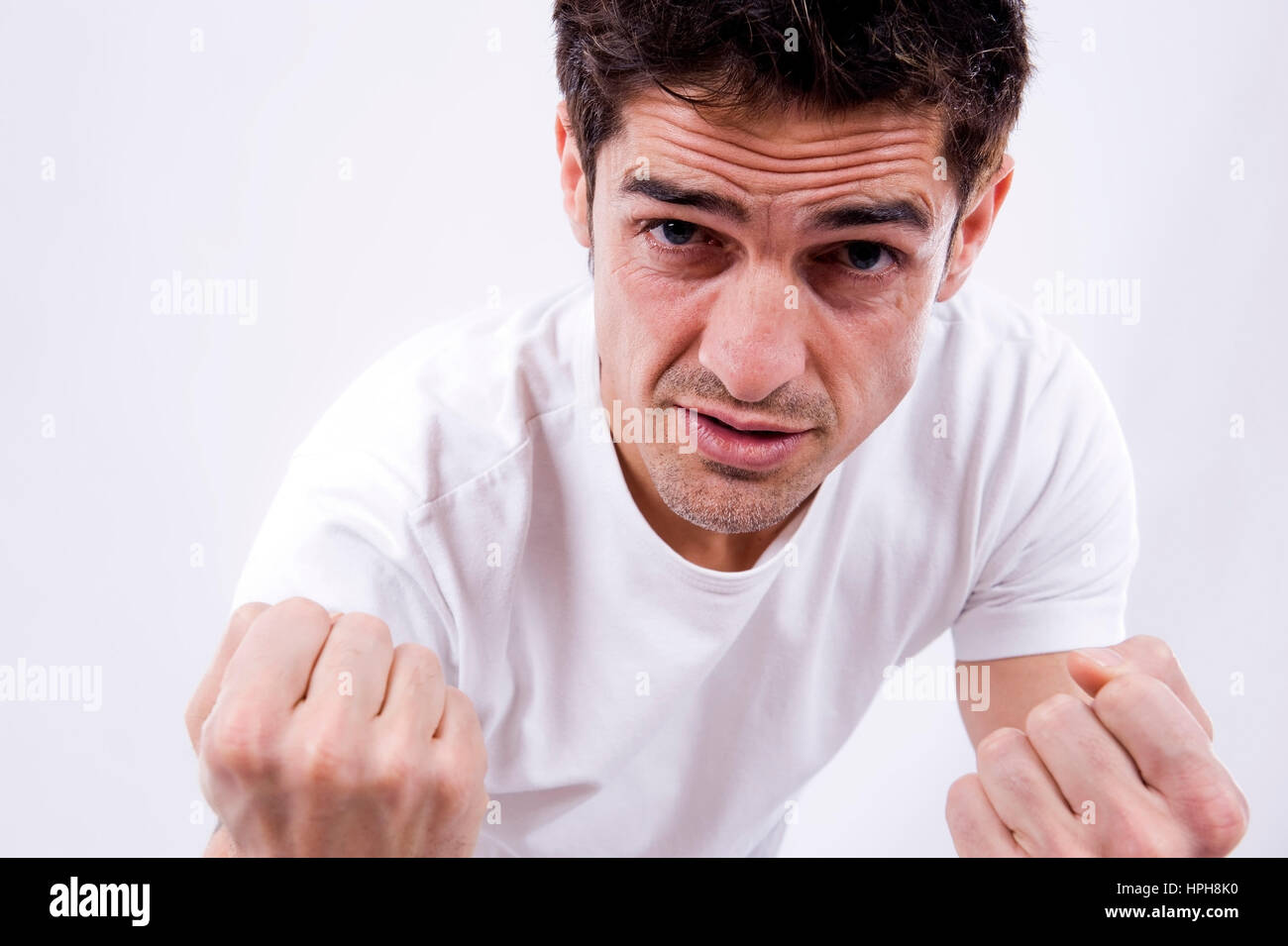 Aggression aggression aggressiv -Fotos und -Bildmaterial in hoher ...