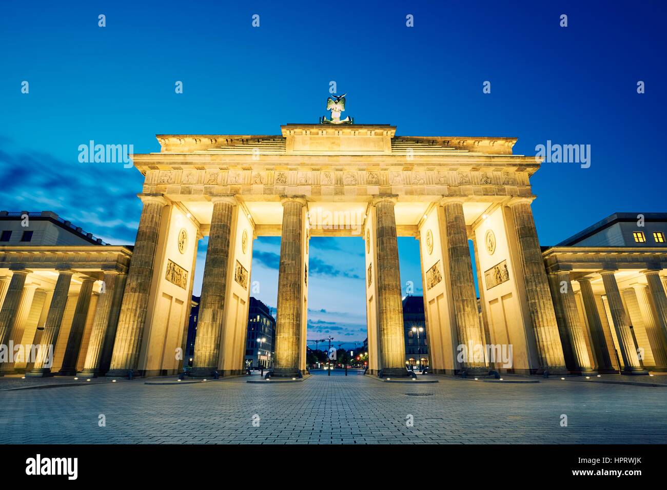 Brandenburger tor deutschland -Fotos und -Bildmaterial in hoher ...